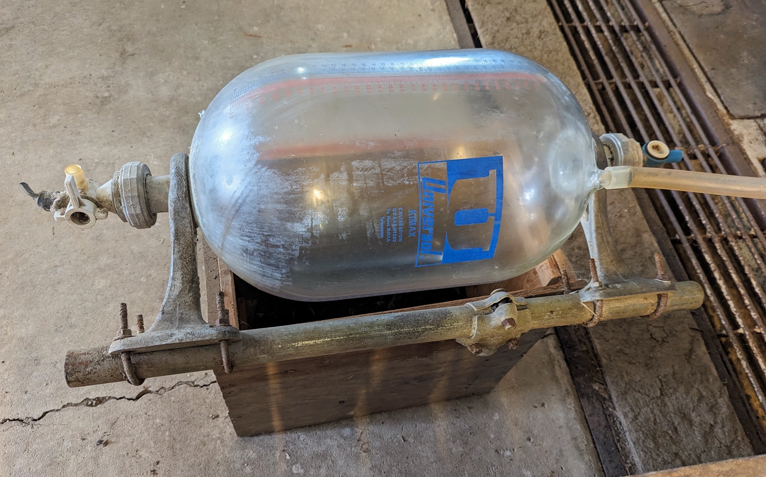 Jar, Weigh Universal - Dairy Equipment Parts