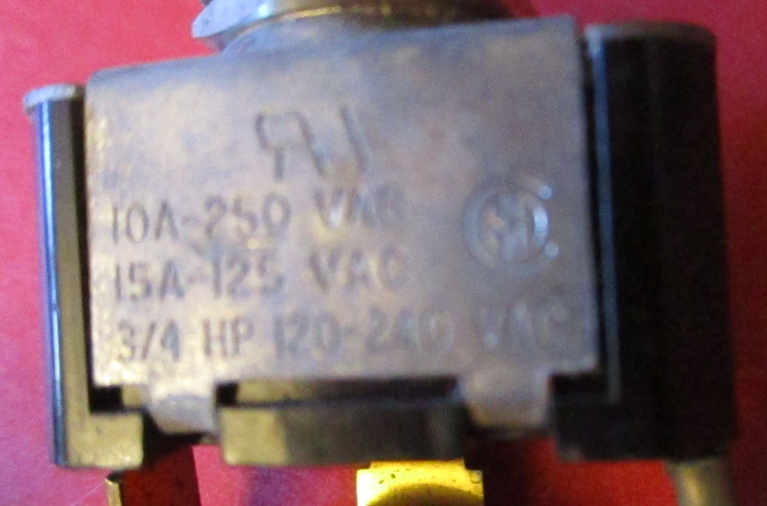 Switch Momentary Single Pole Double Throw