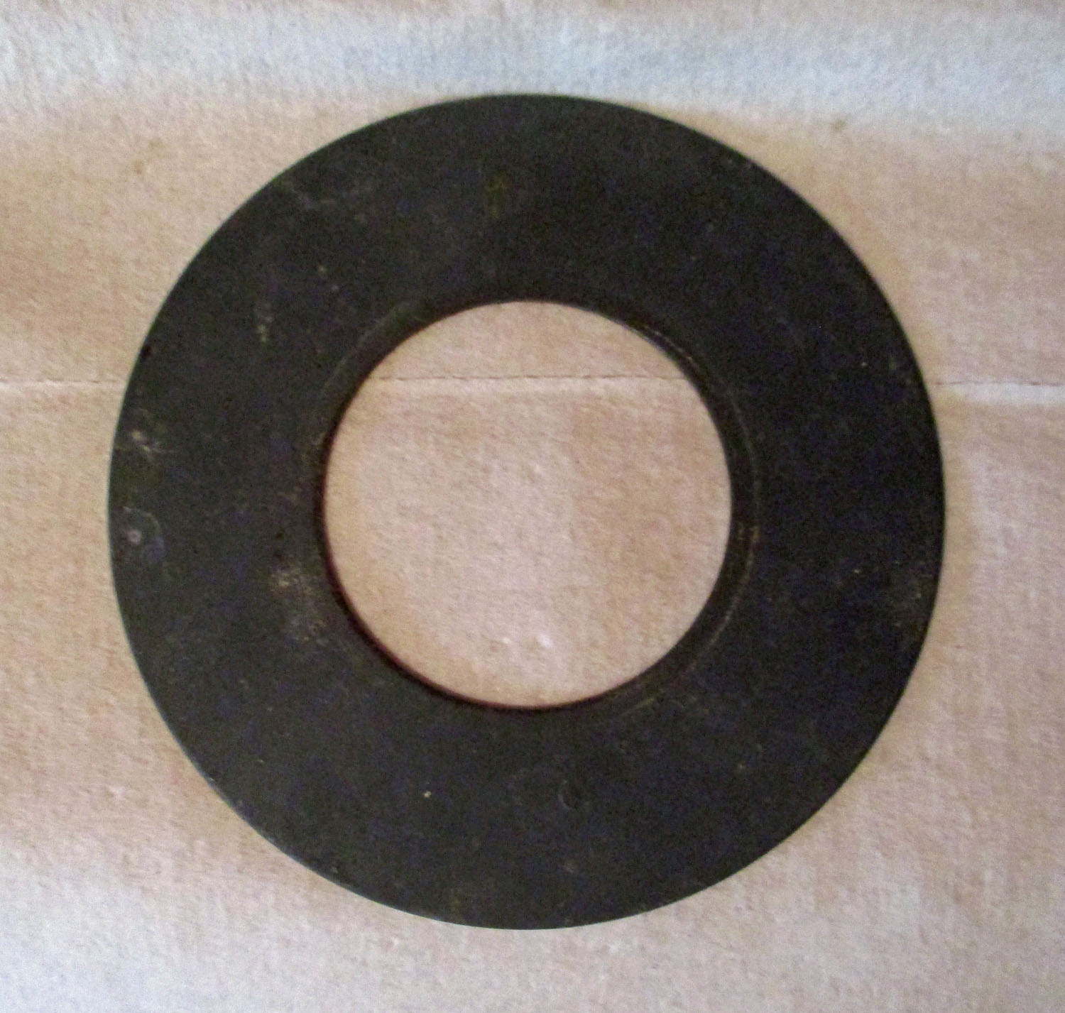 Donut Metal Flat 6″OD