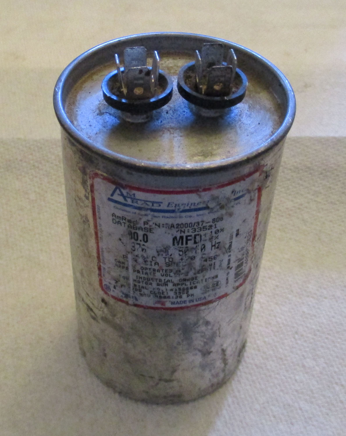 Capacitor Run 80µF 370VAC RA2000 37-806